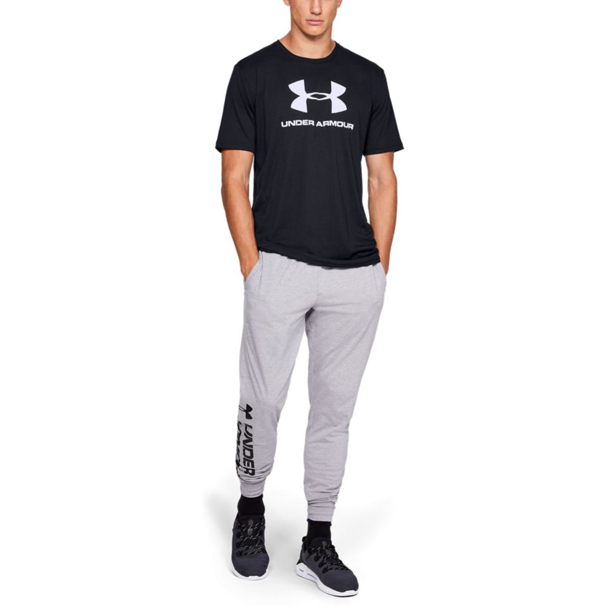 camiseta-de-treino-masculina-under-armour-sportstyle-logo-1359394-001 ...